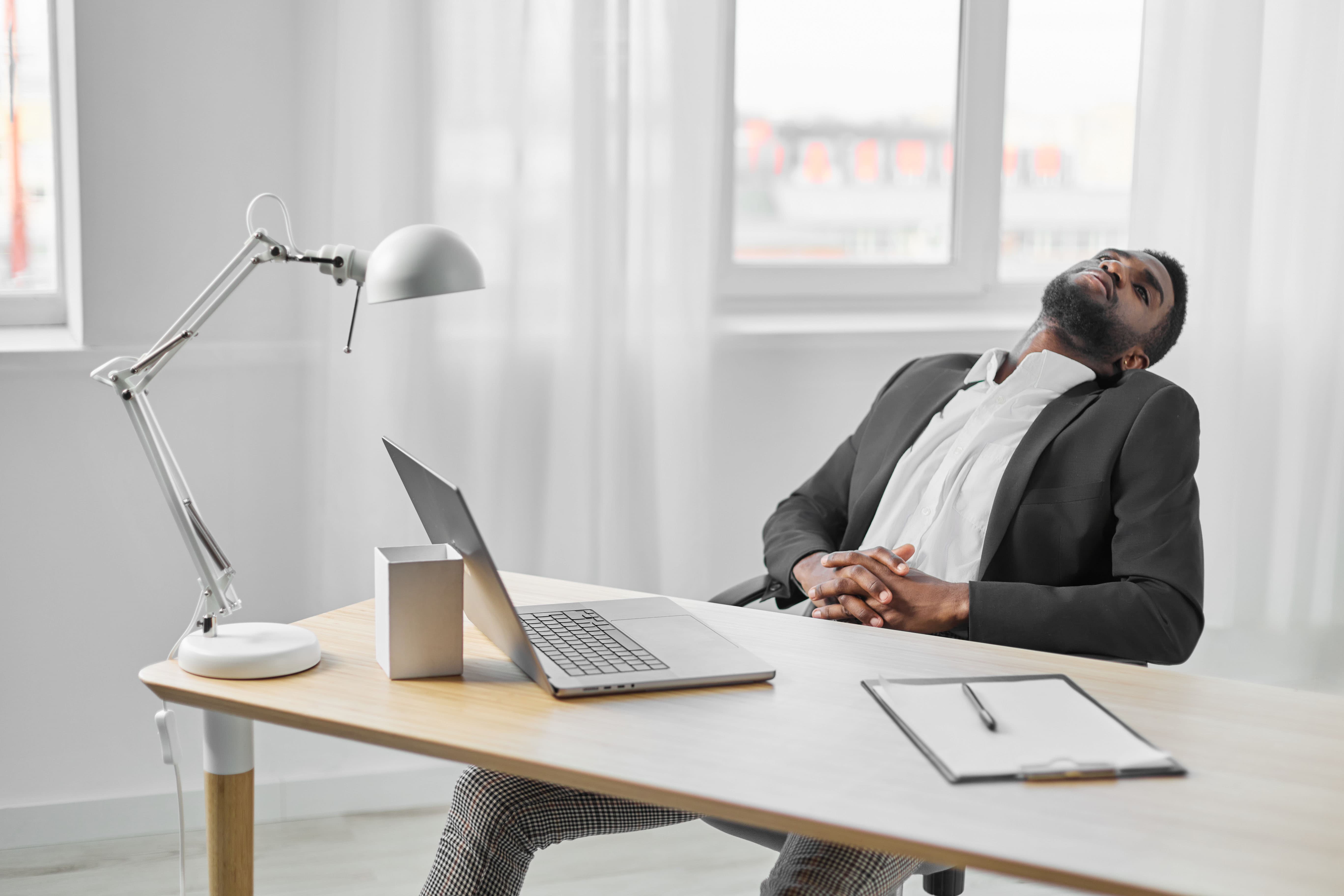 Desk-Friendly Energy for the Afternoon Slump | POWR Mints – POWR Energy